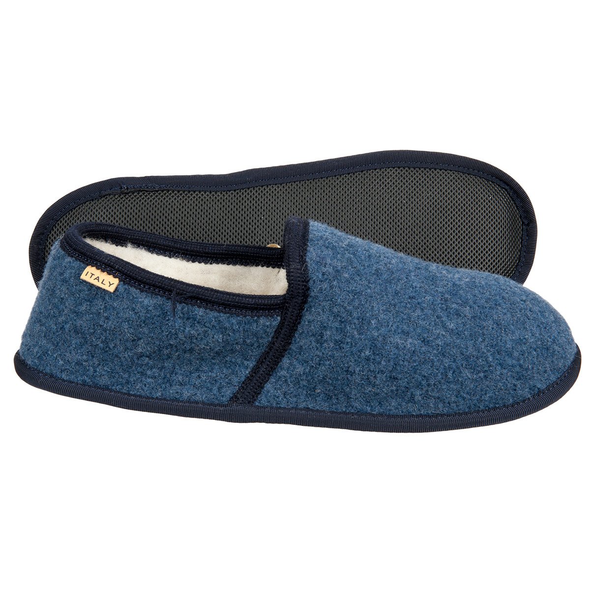 Slippers with soft lining