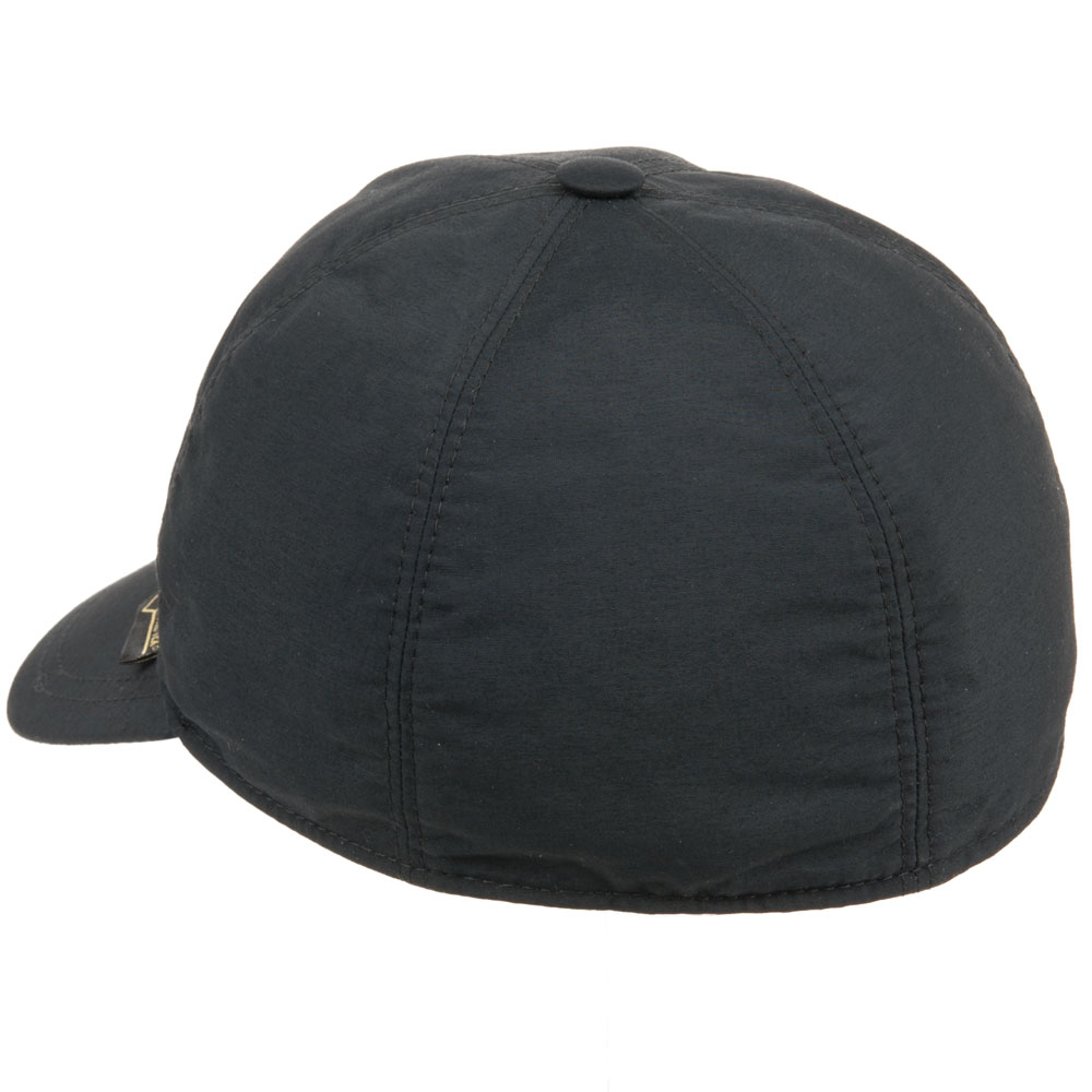 Gore-Tex quality cap with small visor