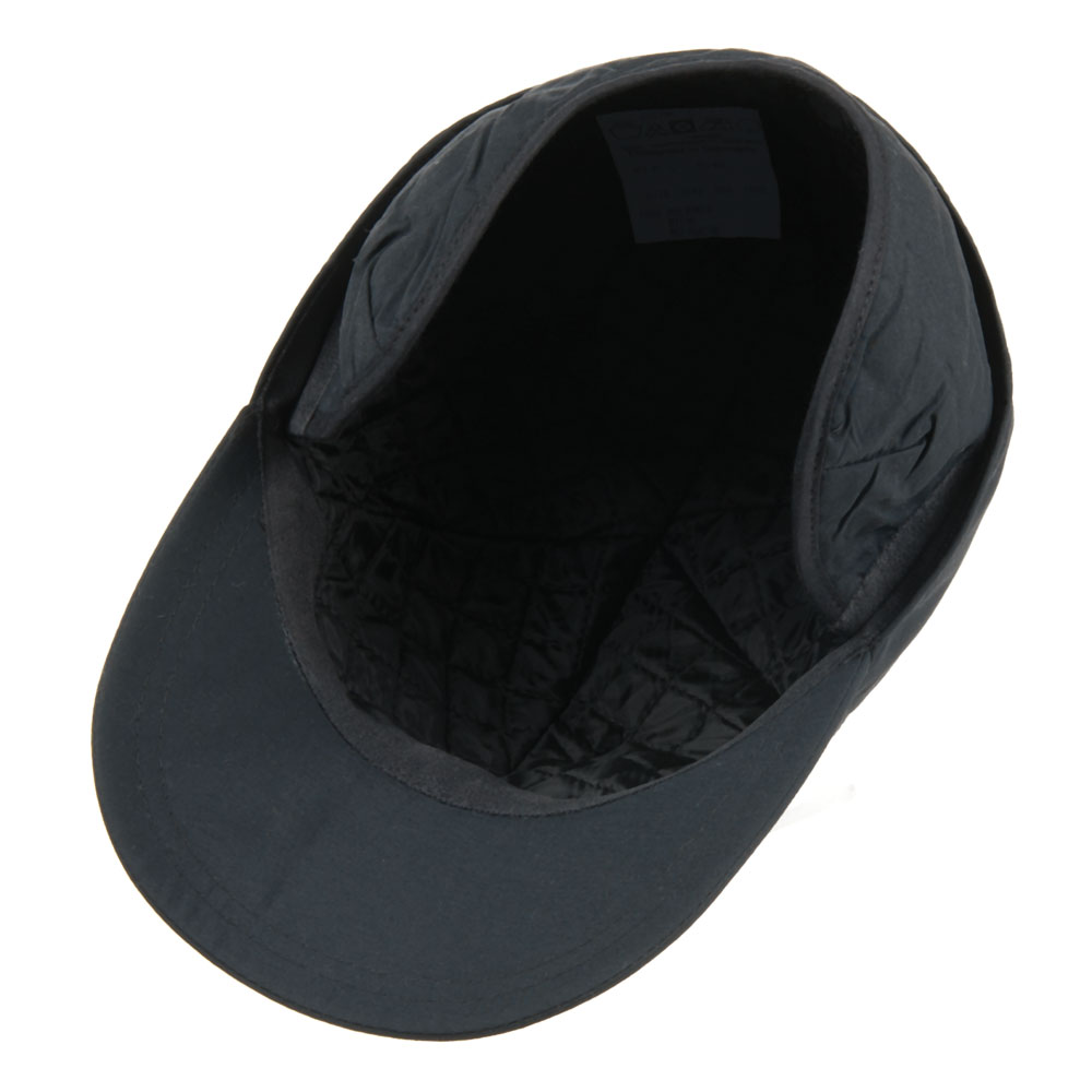 Gore-Tex quality cap with small visor