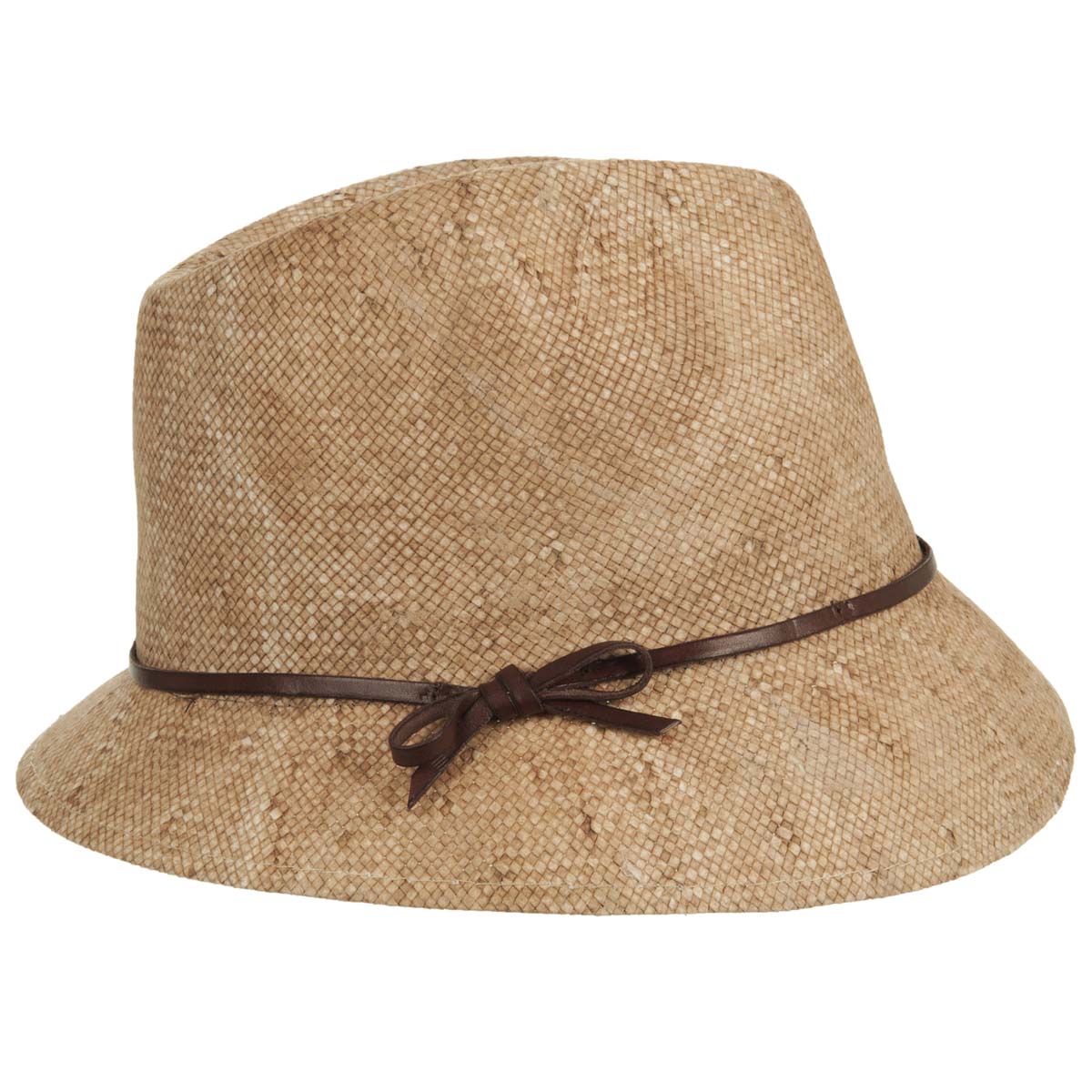 Woman´s hat with narrow brim