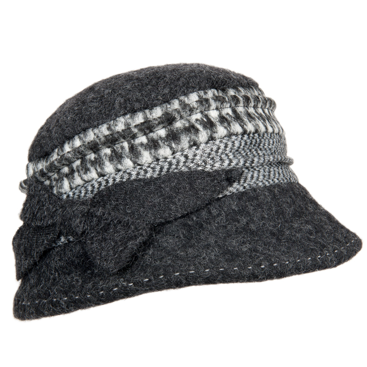 warm cap in milled wool with lining in fleece